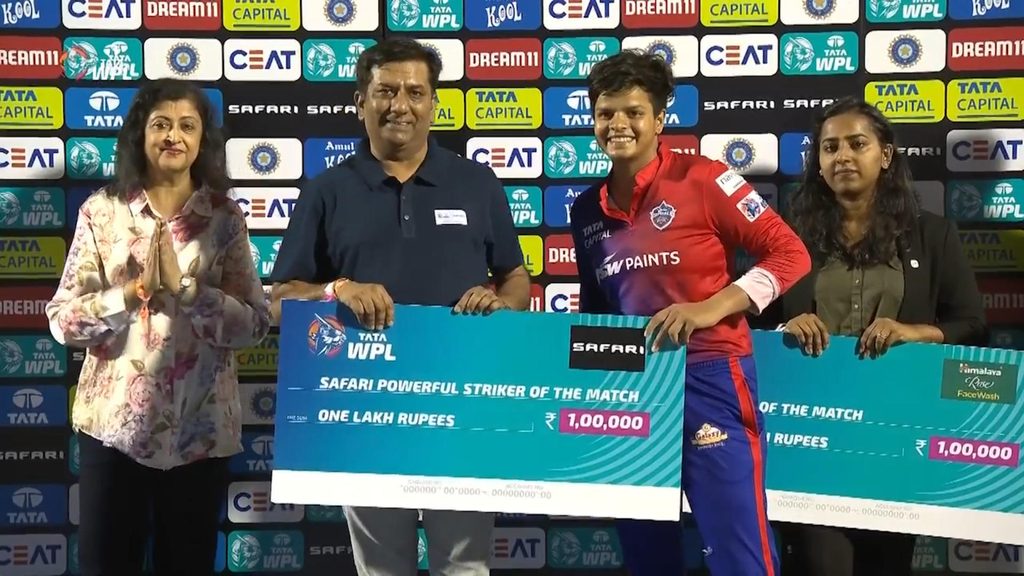 Match 2, Royal Challengers Bangalore vs Delhi Capitals, Safari Powerful ...