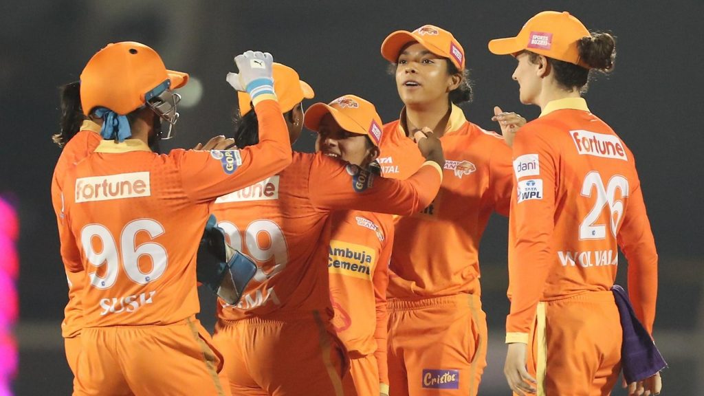 6 & W: Tanuja Kanwar wins the battle against Shafali Verma