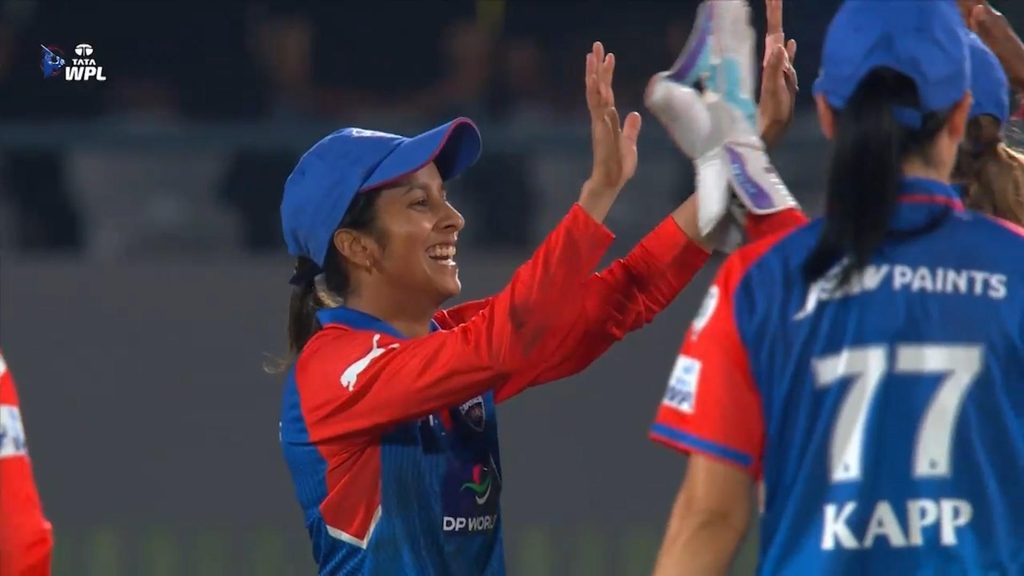 Fall of Wickets: Match 6, UP Warriorz vs Delhi Capitals, WPL 2025