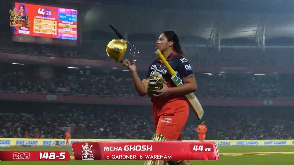 Wicket: Match 9, Royal Challengers Bengaluru vs Gujarat Giants, WPL ...