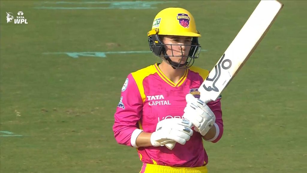 Phoebe Litchfield's blistering 61(37) thrills Navi Mumbai